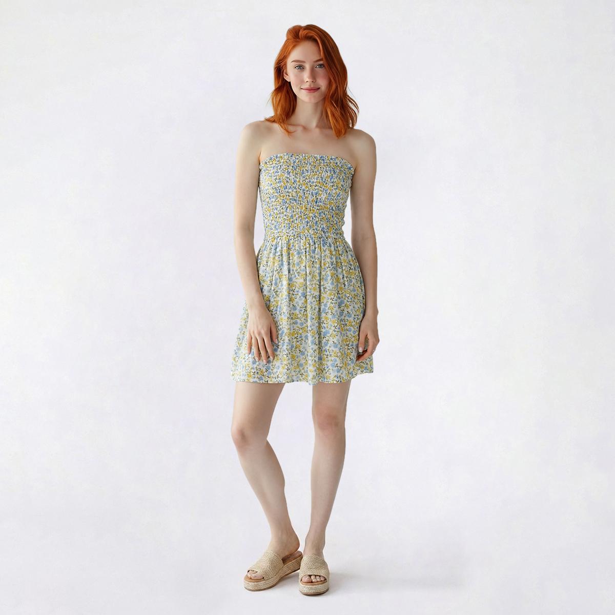 Click here for Juniors No Comment Dropwaist Ditsy Floral Smock Ro... prices